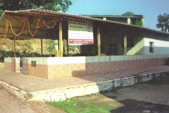 Kishangopal Rajpuria Vanprasthashram